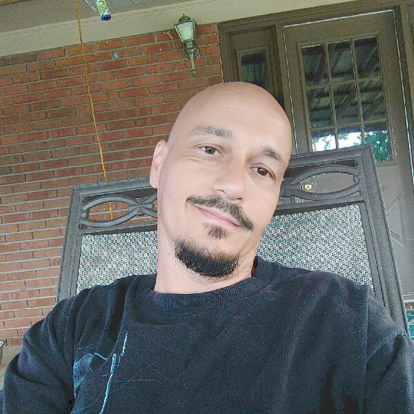 BuzzCast - Live Stream, Video Chat Rooms Online, Live Games